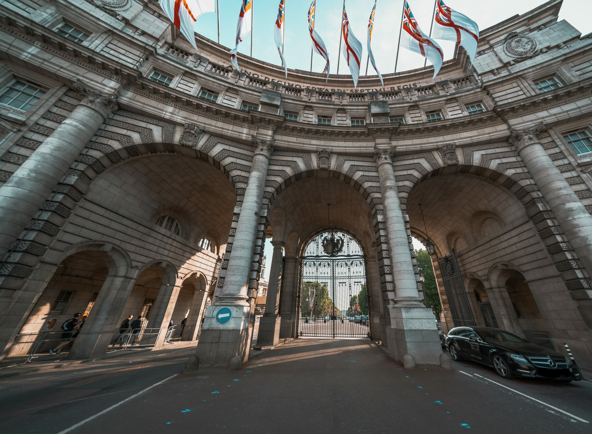 Admiralty Arch - Burke Hunter Adams